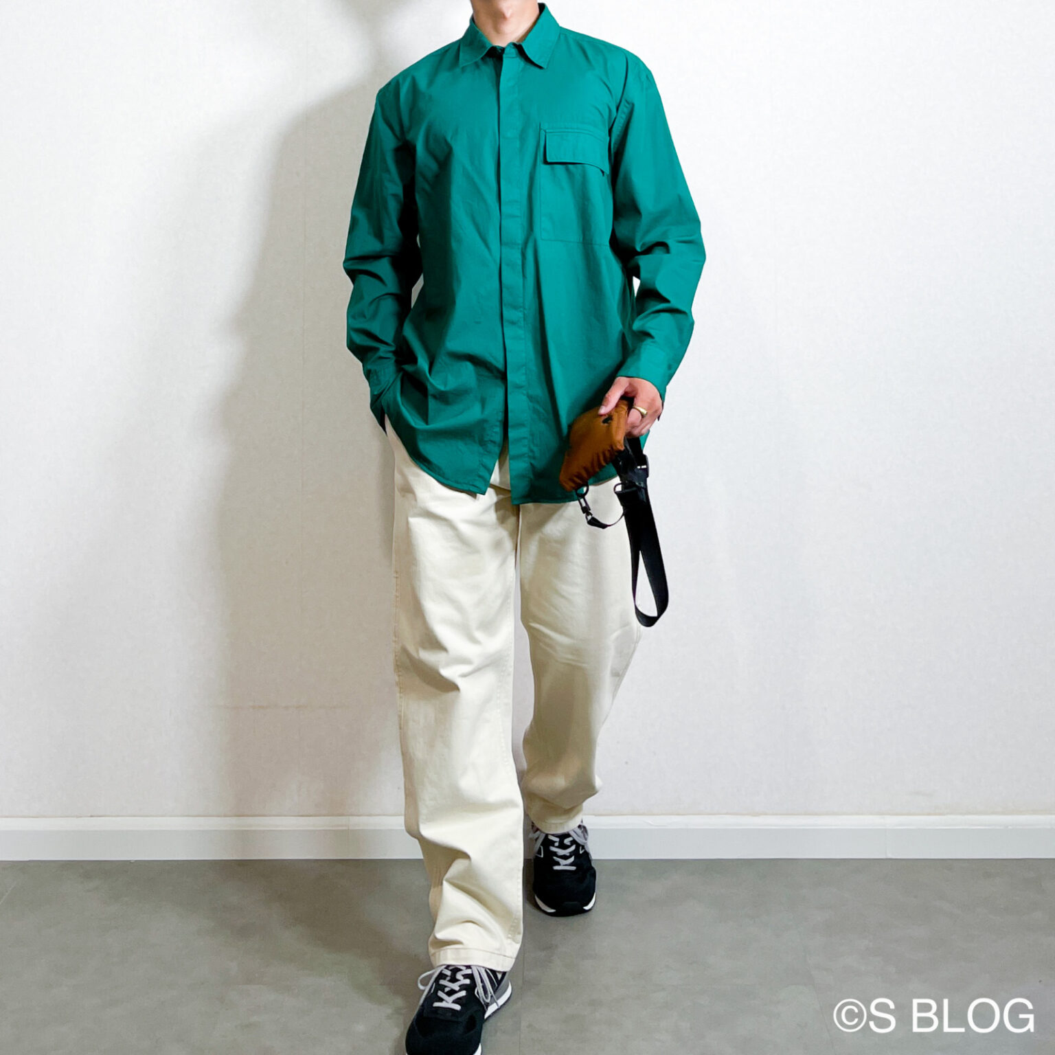 ニューバランス574のサイズ感は？「2E」と「D」の違いからサイズの選び方を紹介